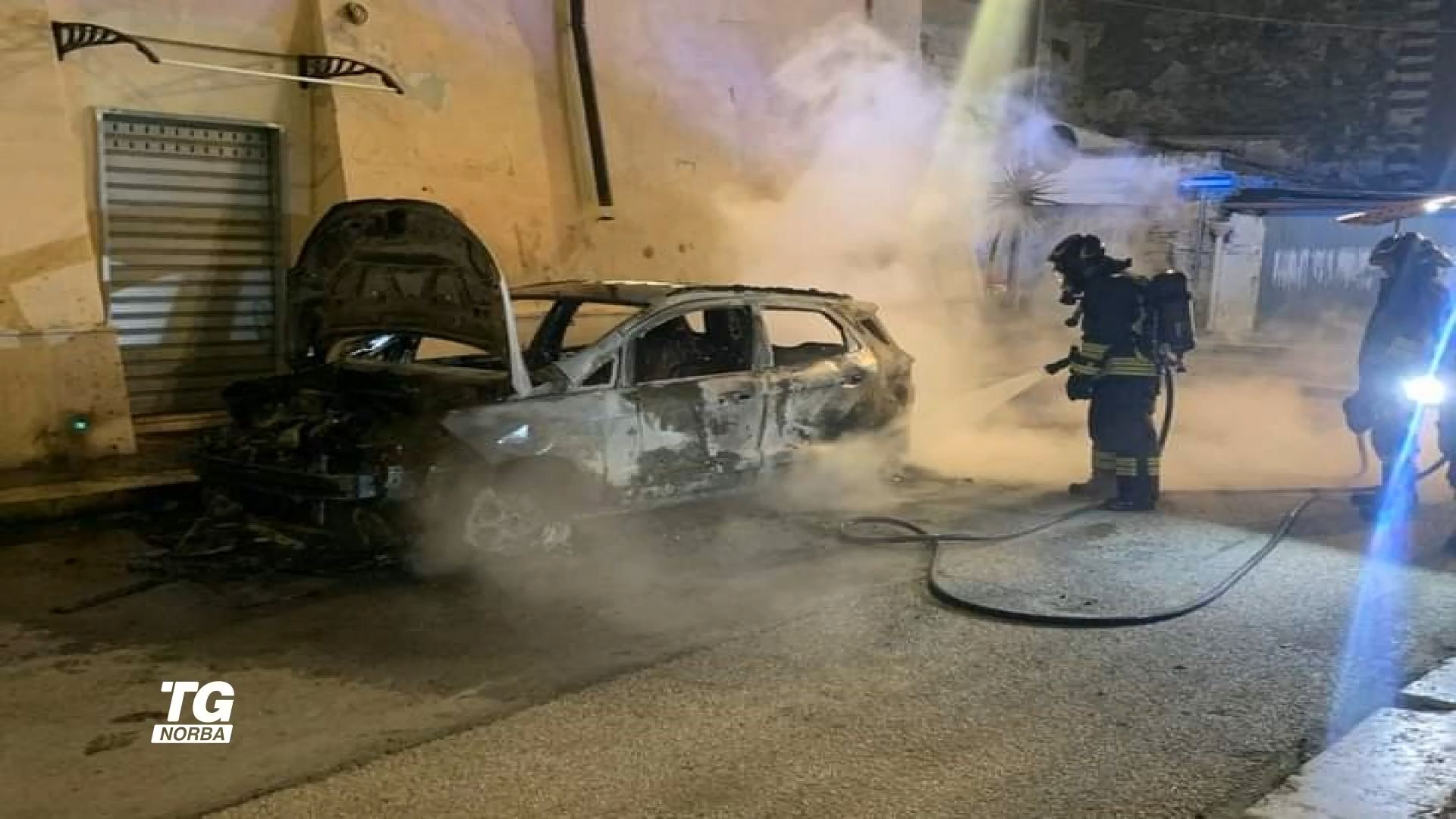 Carapelle, incendiata l'auto del parroco - Telenorba