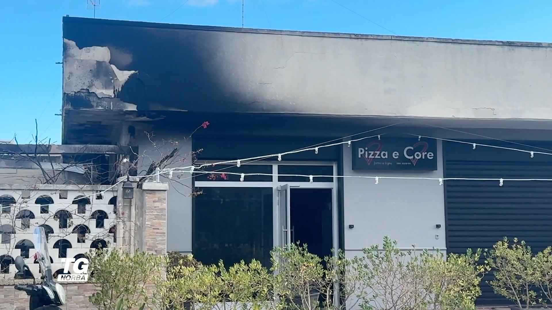Bari: a fuoco pizzeria nel quartiere Santa Rita, probabile incendio ...